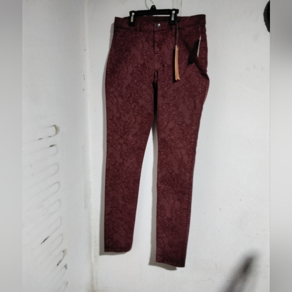 Dittos | Pants & Jumpsuits | Ditto Mid Rise Maroon Lace Jeggins Size 27 ...